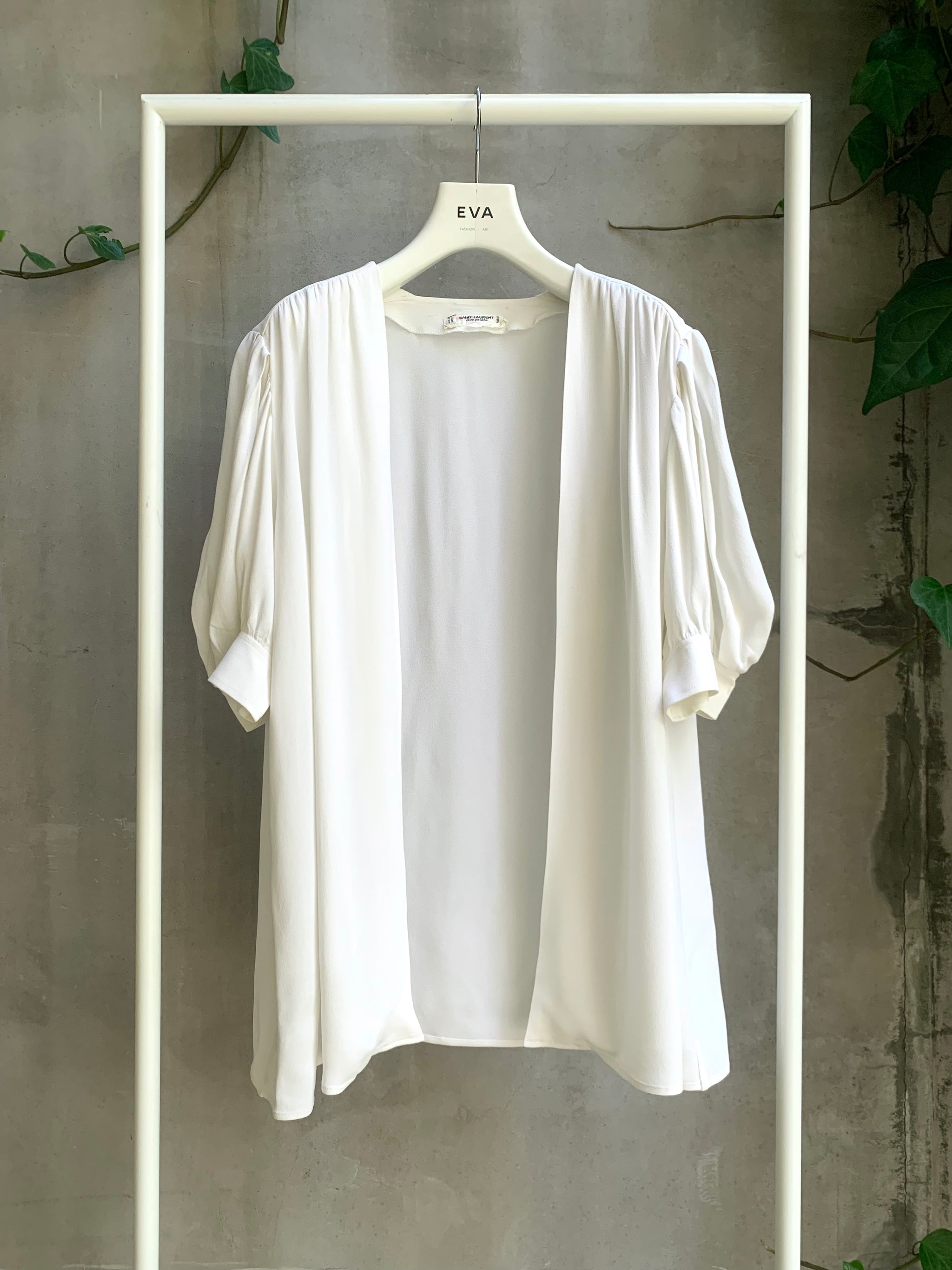 TOPS — EVA fashion art